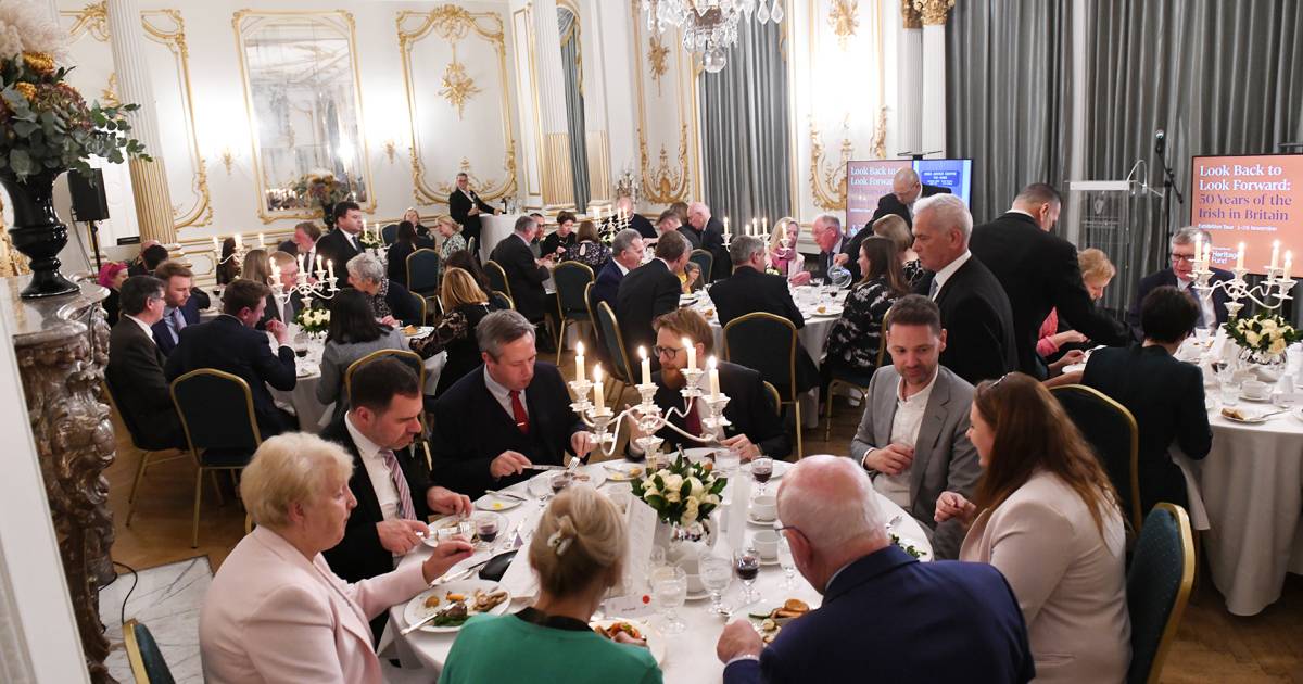 Ambassador hosts dinner to celebrate 50 years of Irish in Britain ...